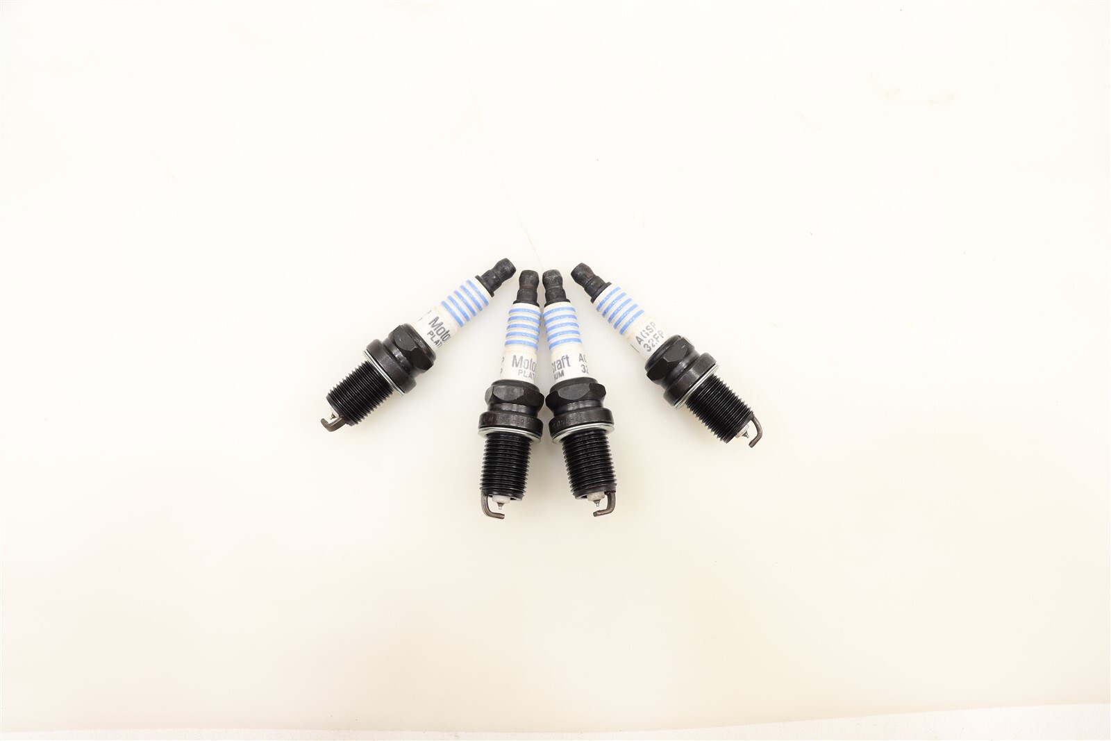 NEW Motorcraft Spark Plugs Set of 4 SP-485 Mercury Villager 3.3L 1999 ...