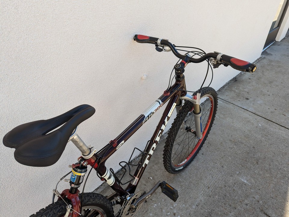 Medium Trek STP 300 Carbon Hardtail Mountain Bike | eBay