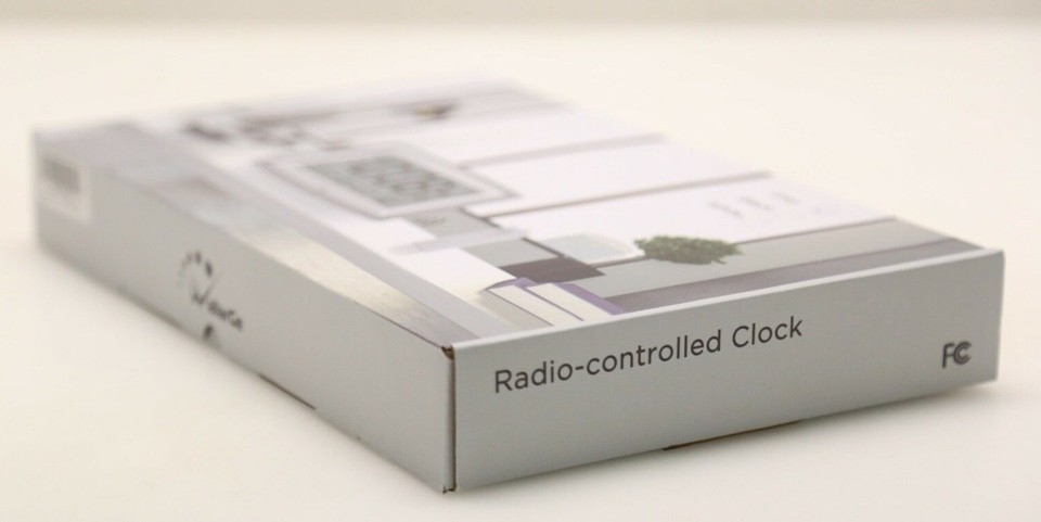 WallarGe Digital Wall Clock, Autoset Desk Clocks with Temperature - NEW ...