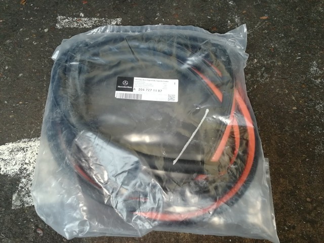 Mercedes-Benz Door Seal for a B CLA GLA GLC C & S Class A2047271187 for ...