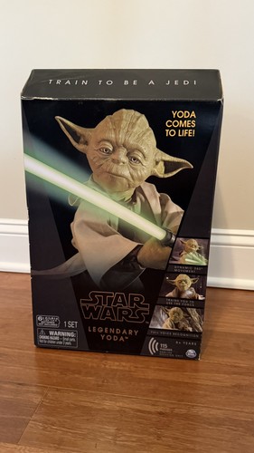 Star Wars Legendary Yoda Jedi Training Collectors Edition W/ Lightsaber ...