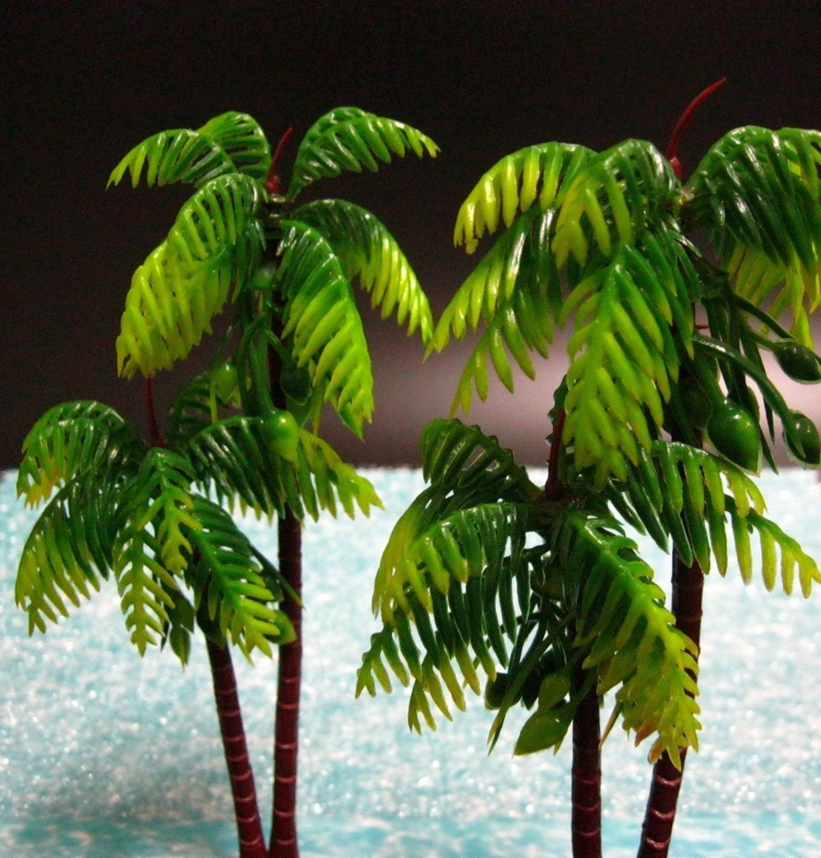 2 Plastic Palm Trees Toys 6'' Miniatures Plant for Decor Dollhouse, Toy ...