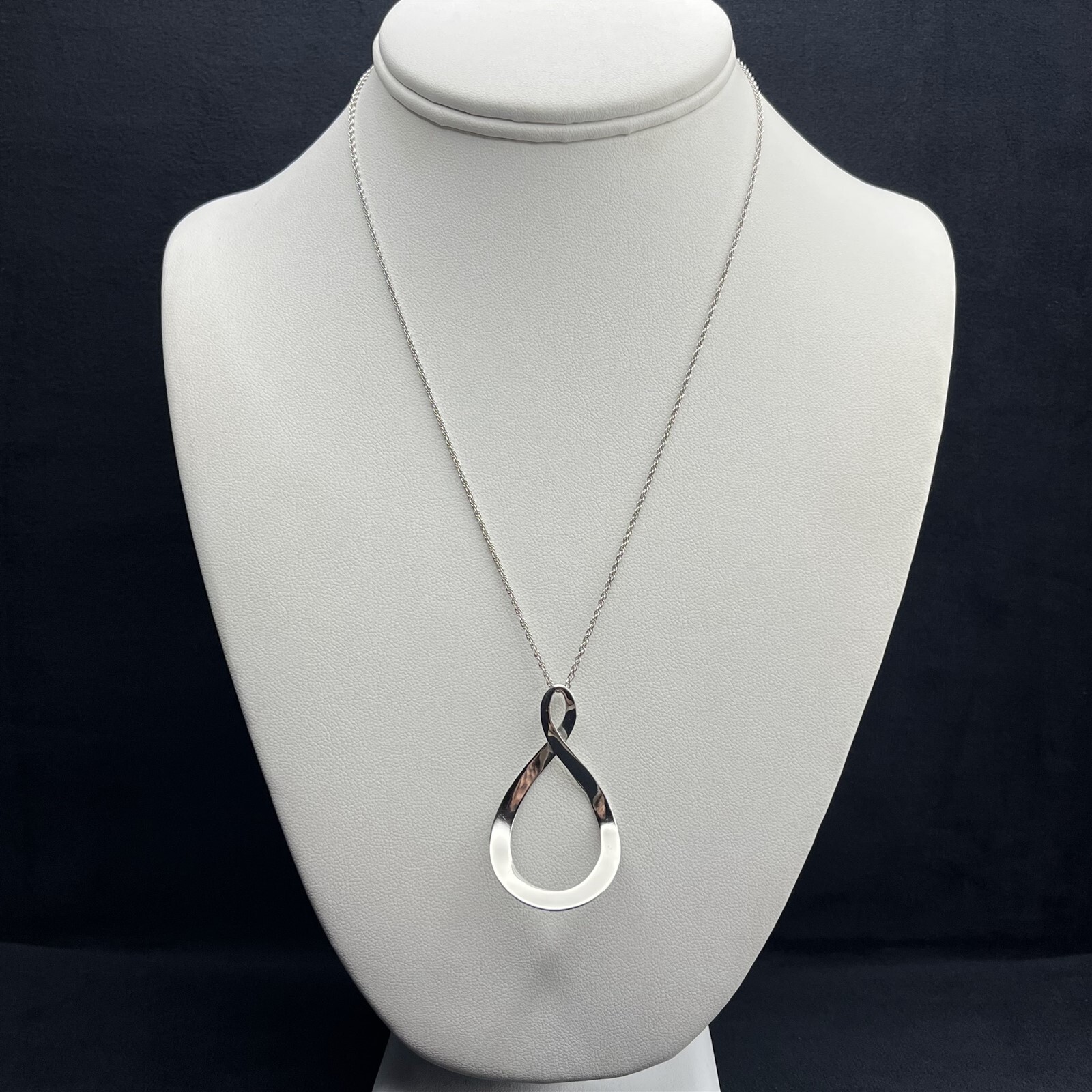 Modern Infinity Symbol Sterling Silver Pendant & Fren… - Gem