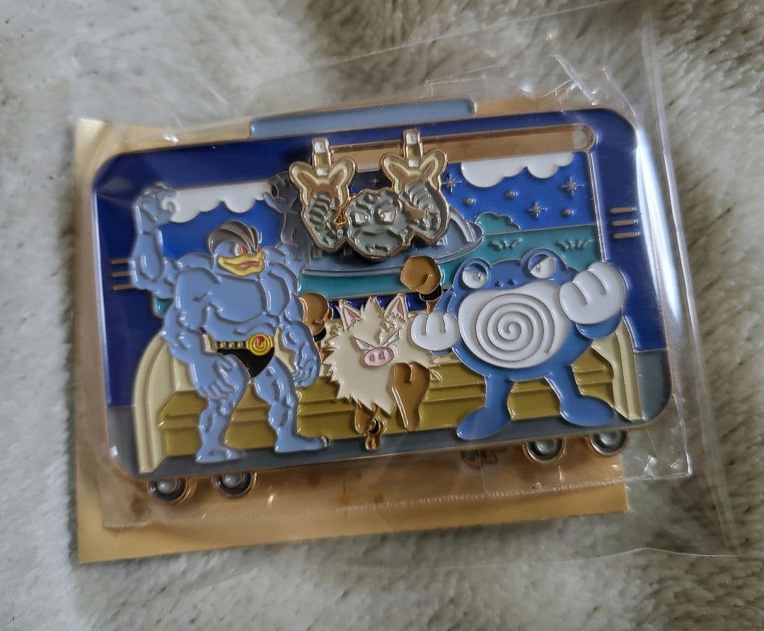 Korea Limited Pokemon Capsule Station Pin Badge | eBay