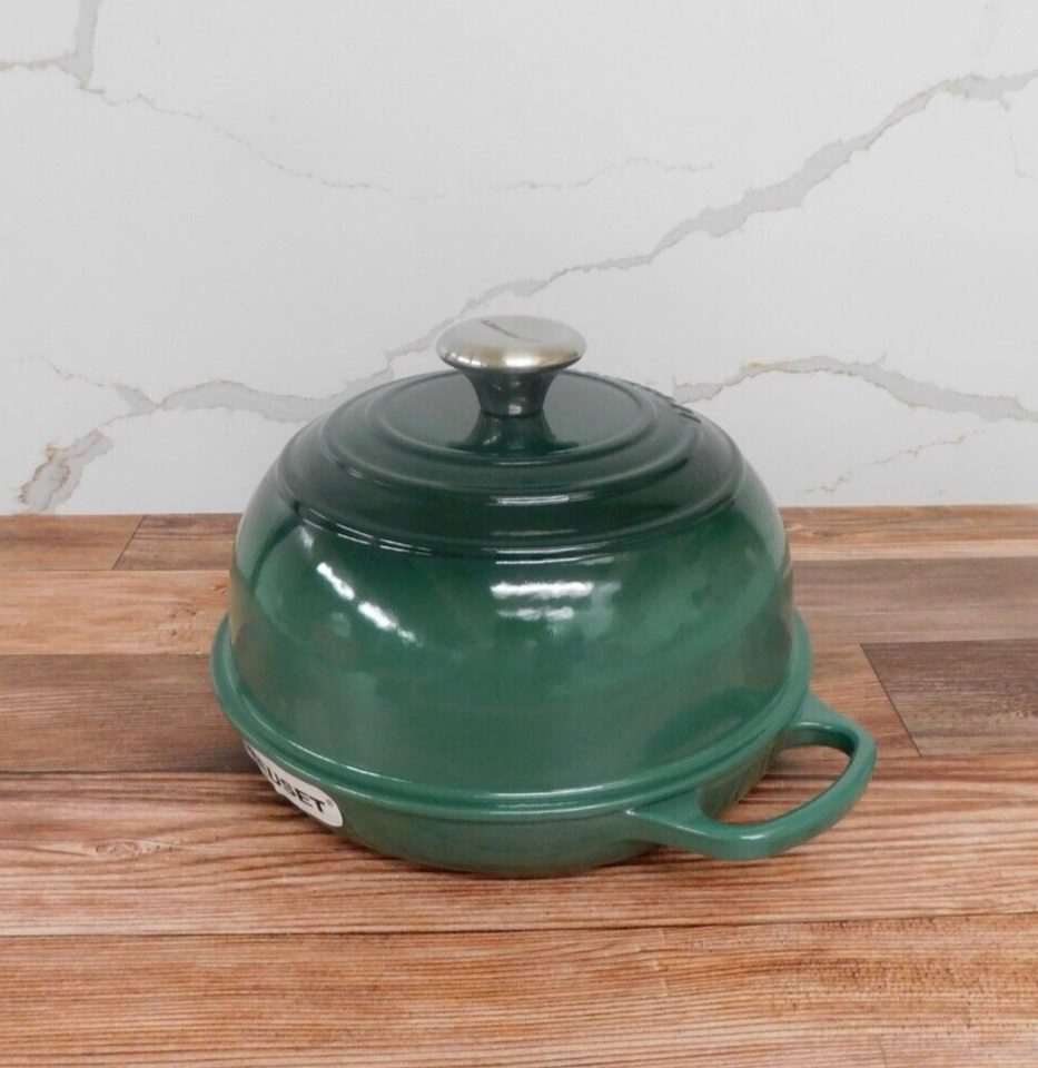 Le Creuset Signature Cast Iron 1.75 Quart Bread Oven, Artichaut Green ...