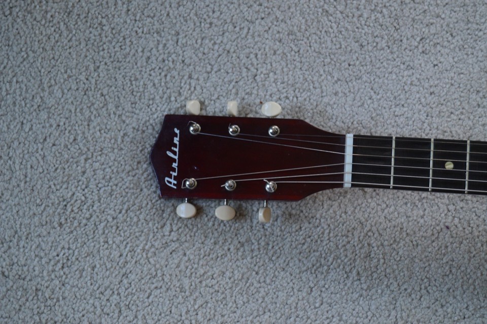 Vintage 1965 Airline (Harmony) Rocket hollowbody electric guitar, USA ...