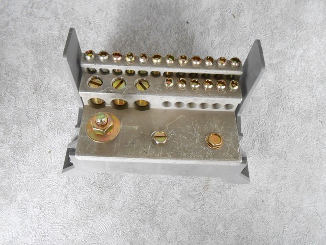 GE 21 Terminal Aluminum Power Distribution Lug Ground Neutral Bar | eBay