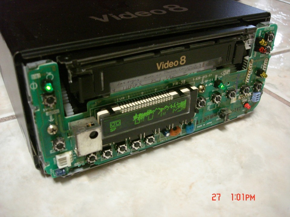 SONY EV-C3 NTSC Analog Video8 8mm Video 8 HiFi Player Recorder VCR Deck ...