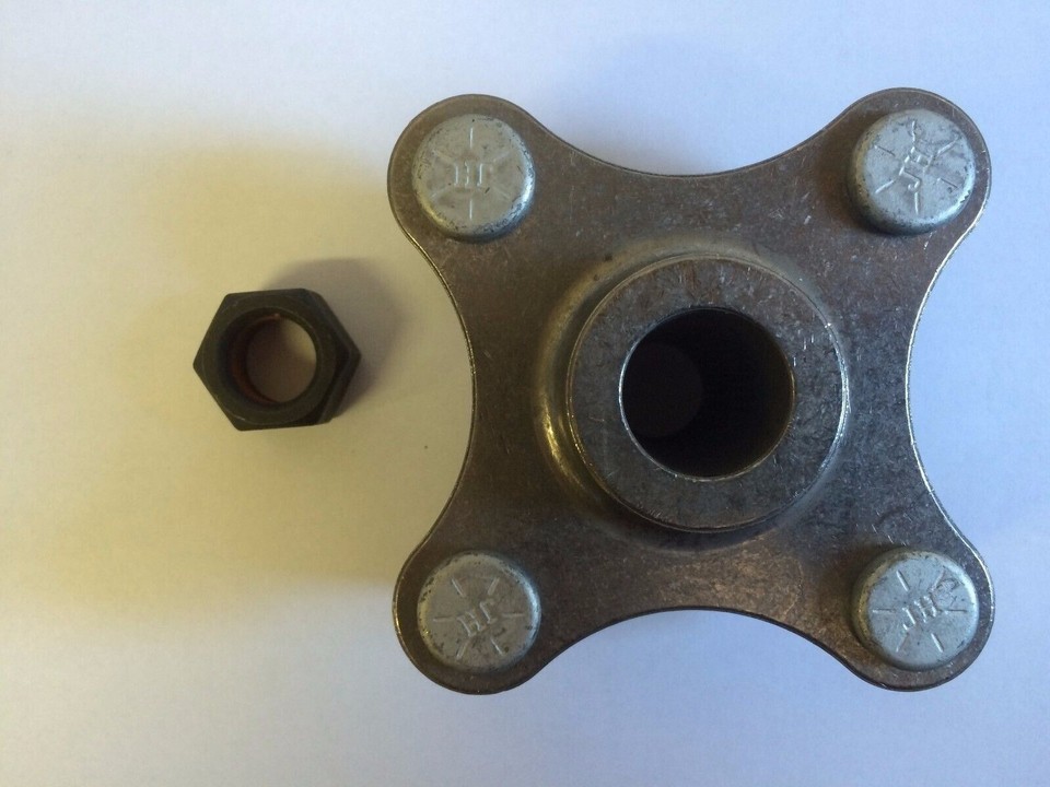NEW GENUINE OEM HYDRO GEAR PART # 71446 HUB KIT WITH FOUR BOLTS AND ...