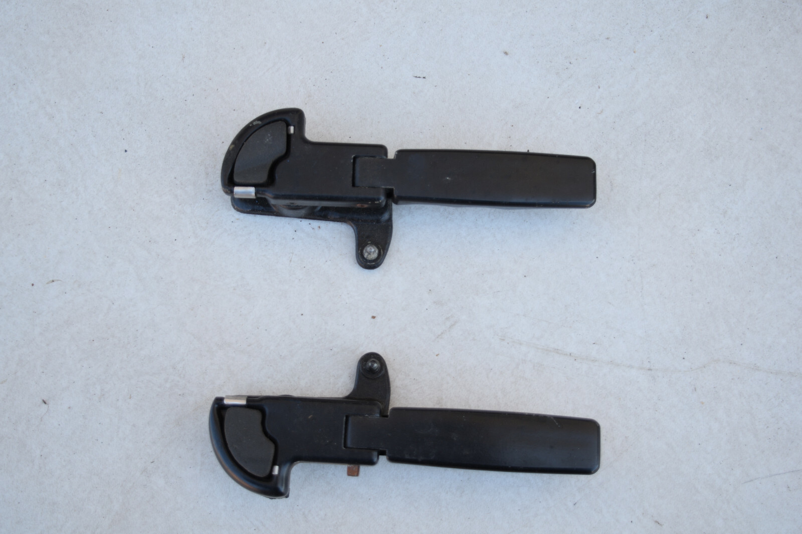 BMW E30 Convertible Top Handle Lock Latches PAIR 318ic 325ic | Genuine ...