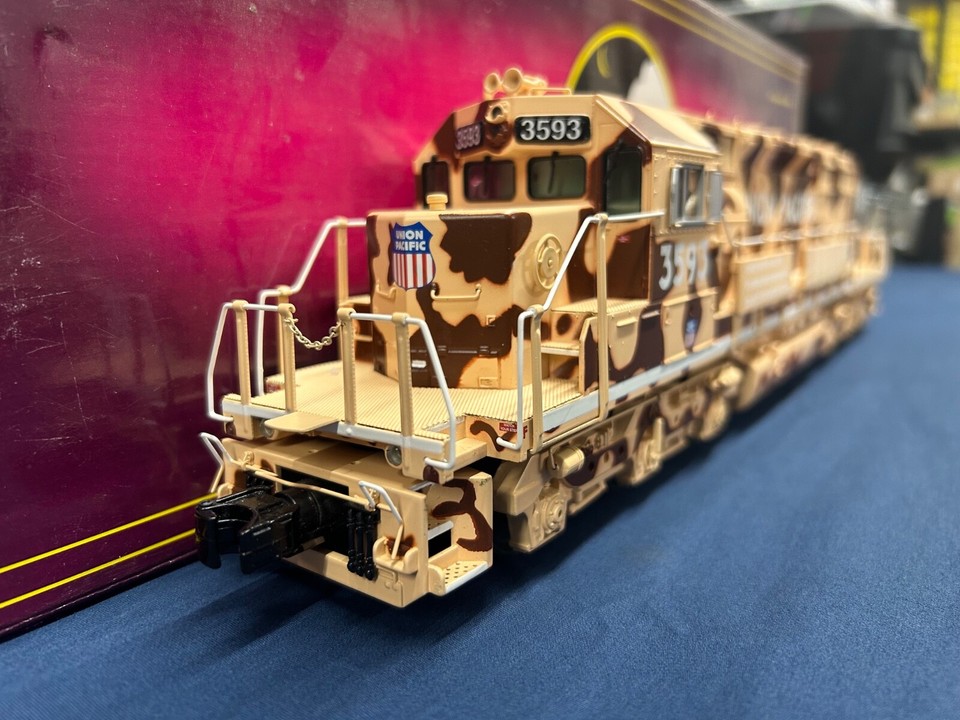 Mth Union Pacific (Desert Storm) #3593 SD40-2 Diesel Engine w/ Proto 2 ...