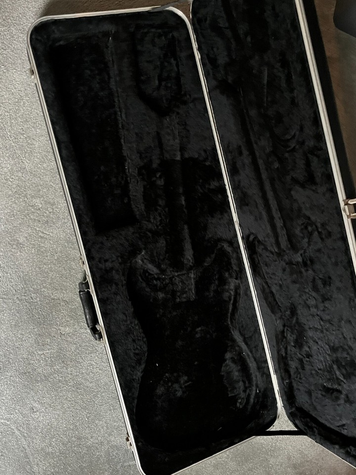 1980s Fender USA American Stratocaster Elite guitar molded hard case | eBay
