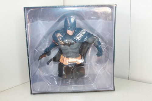Figure DC BATMAN UNIVERSE BUST COLLECTION BATMAN | eBay