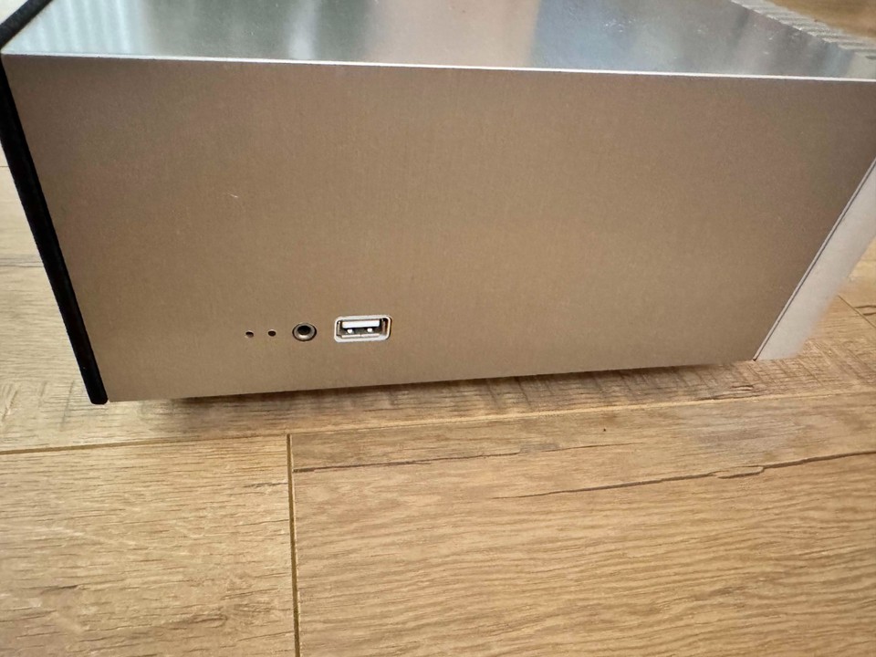 Naim Mu-So All In One Wireless Music System (No power, For parts only ...