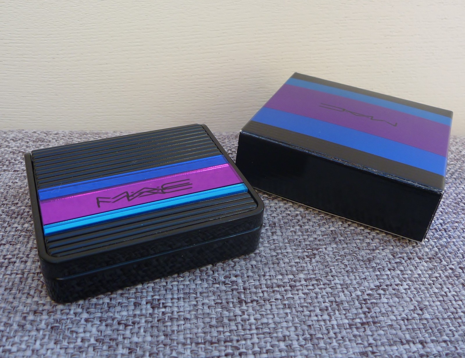 MAC Enchanted Eve Lips Compact in Pink Lipstick, Brand New in Box! | eBay