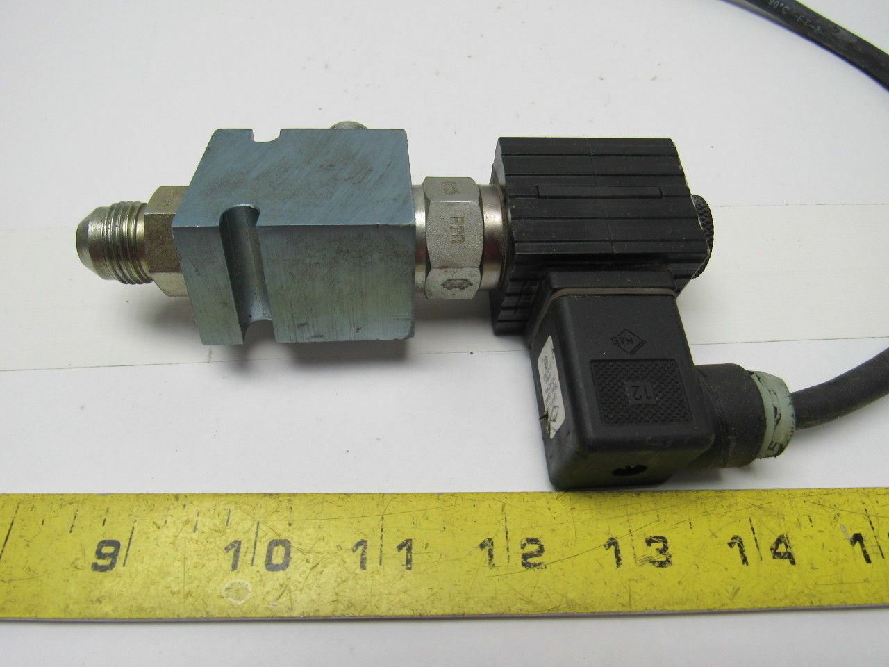 Cd Corp EMDV-08-C8 2 Pos, P 115V With Plug, S V NC P OP ￡4.79 ...