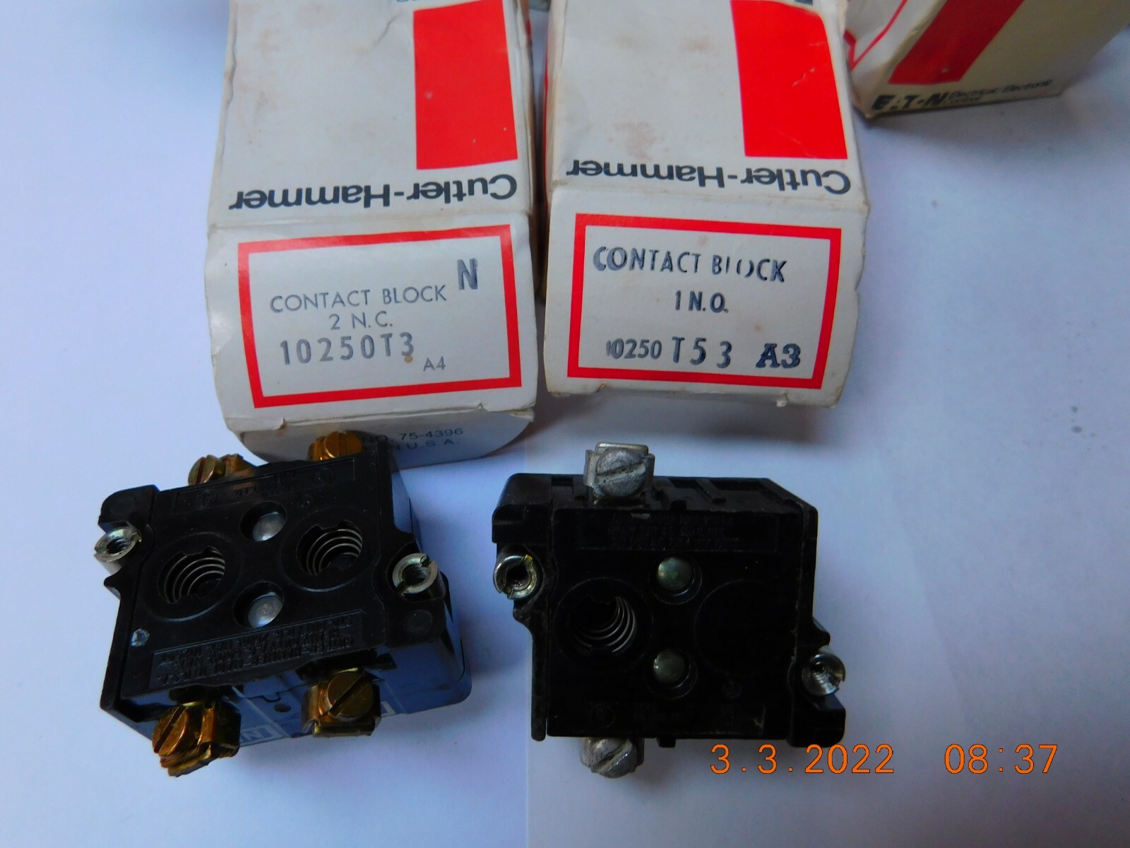 CUTLER HAMMER #10250T53 & 10250T3 LOT OF 2 CONTACT BLOCKS 1 N.O. & 2 N ...