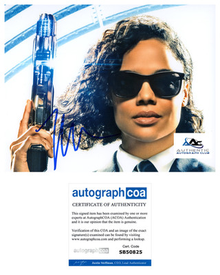 TESSA THOMPSON AUTOGRAPH SIGNED 8X10 PHOTO MEN IN BLACK MOLLY ACOA | eBay