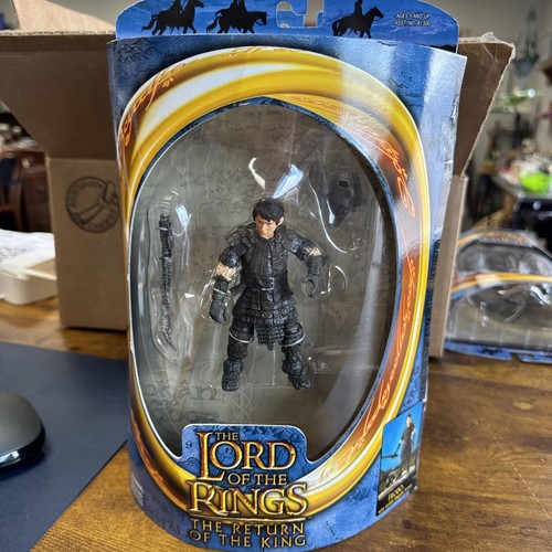 Lord of the Rings Frodo with Goblin Disguise Armor Action Figure 2003 ...