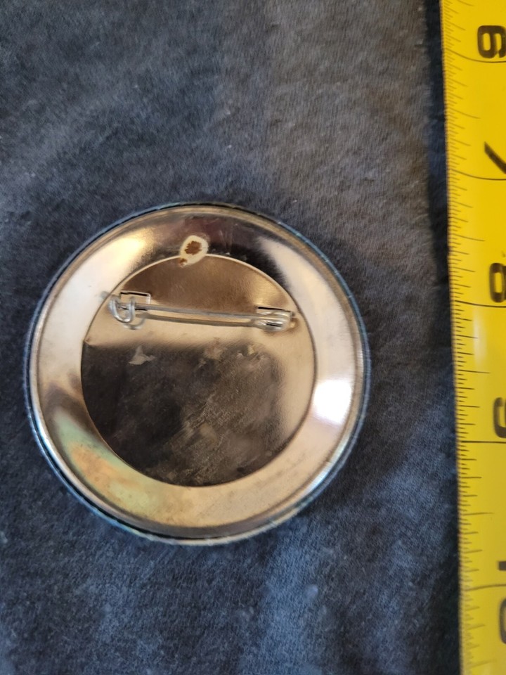 Vintage 80s Shamu Button Pin Sea World Large Rare | eBay