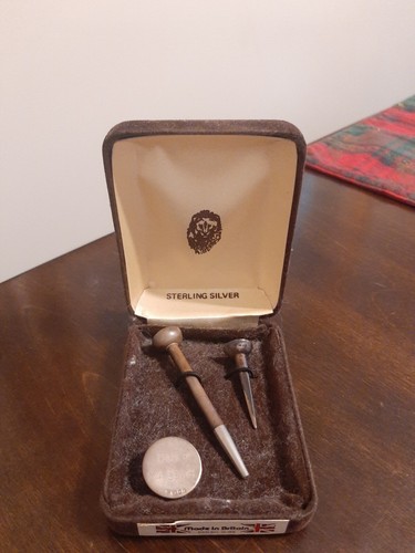 ARI D NORMAN ENGLISH STERLING SILVER GOLF BALL MARKER & TEE PEG AND ...