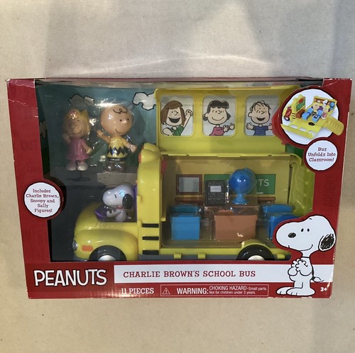 Peanuts Charlie Brown School Bus / Classroom 11 Piece Set by Just Play ...