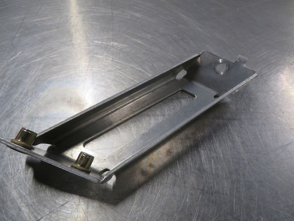 EB1418 2024 24 POLARIS RZR PRO XP FRONT RIGHT RH FLARE MOUNT | eBay