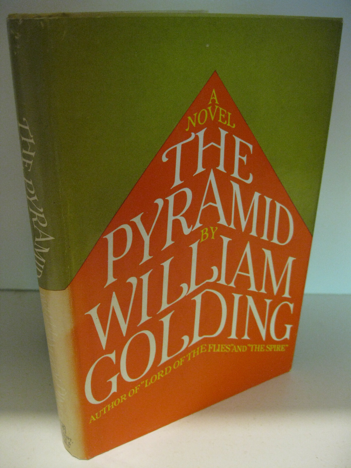 THE PYRAMID by William Golding 1st US Edition/1st Printing 1967 VG/VG ...