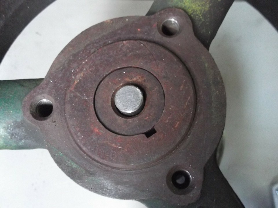 Lister Diesel SR1 LR1 Stationary Engine Flywheel Puller Removal Tool ...