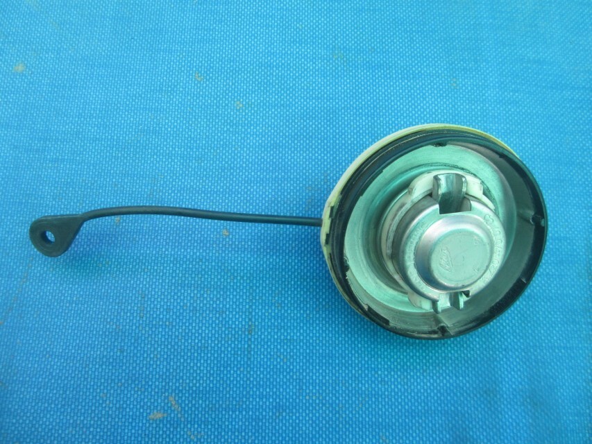 Mercedes Benz W204 W203 W204 W209 W211 W221Gas Tank Gas CAP Lid ...