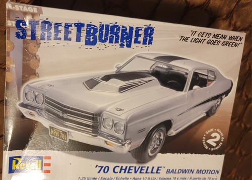Revell '70 Chevy Chevelle Baldwin Motion 1/24 Model Kit Open Box ...