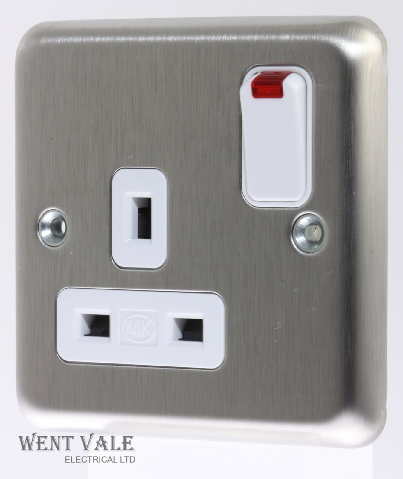 MK Albany Plus - K2458 BSS - 13a 1 Gang Switched Socket with Neon New ...