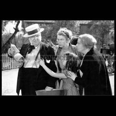 Photo F.013549 W.C. FIELDS EVELYN DEL RIO JESSIE RALPH (THE BANK DICK) 1940 | eBay