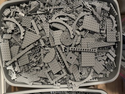 1 Pound Of Miscellaneous Light Gray Legos Lightly Used Great Condition ...