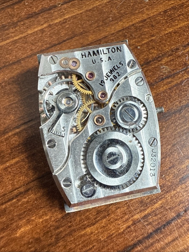 Hamilton Watch Movement Mens Cal 982 USA 19 Jewels Beautiful Parts ...