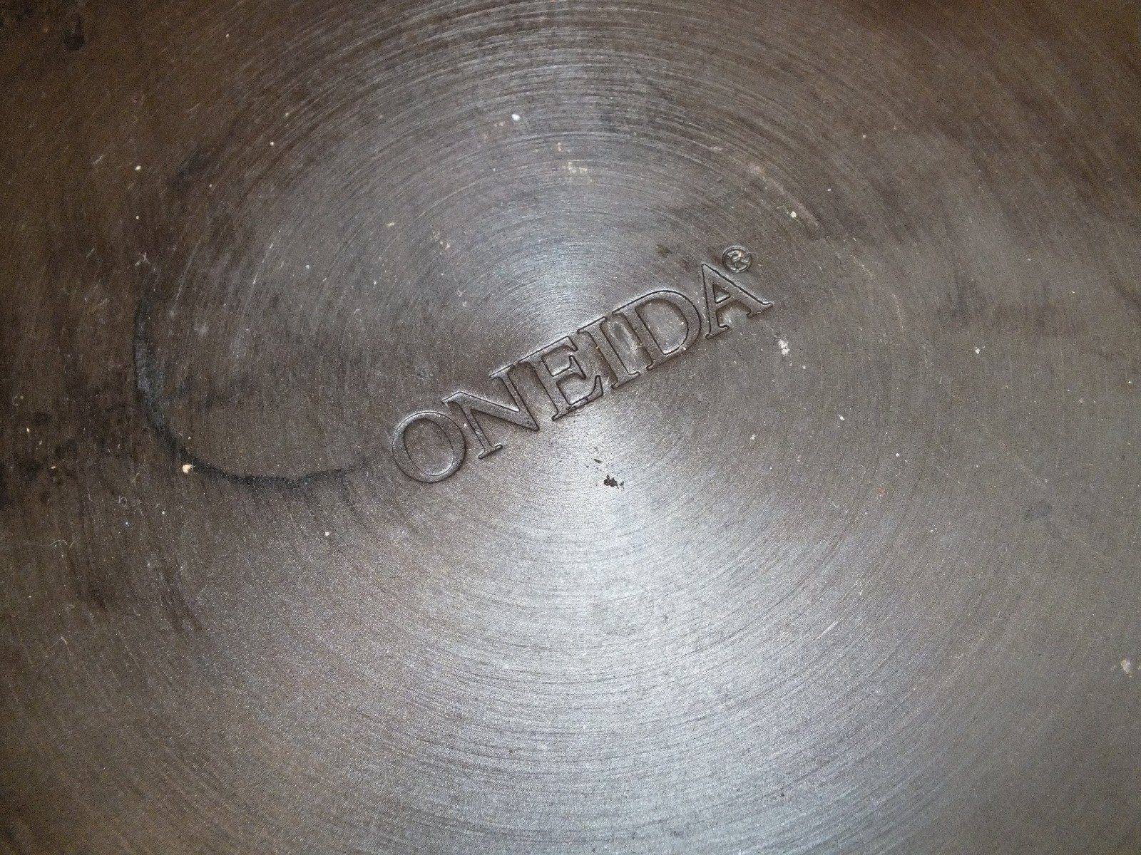 Individual Genuine Oneida Gray / Black Pot Or Pan With Glass Lid of ...