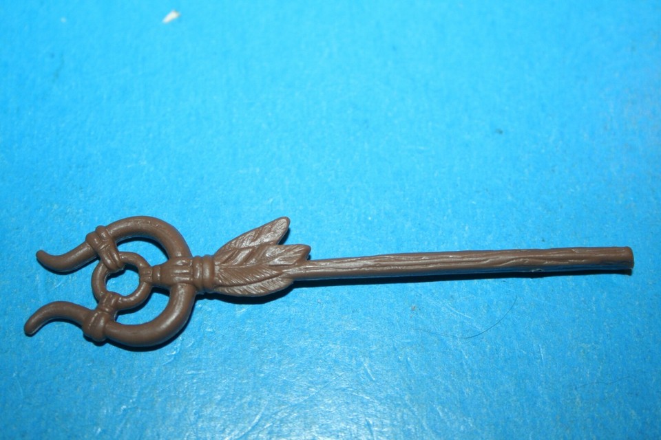 STAR WARS VINTAGE LOOSE EWOK WEAPONS & ACC. BOWS COWLS SPEARS STAFFS ...