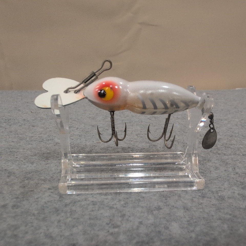 Vintage Hellbender Fishing Lures Lot of 13 Assorted Colors and Styles ...