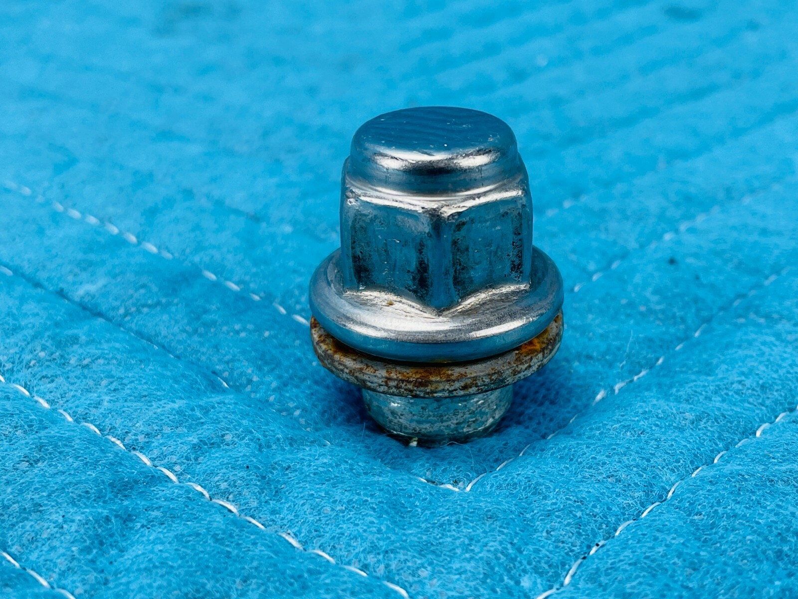 Genuine Lexus Toyota 90942-01033 Wheel Lug Nut 58k OEM | eBay