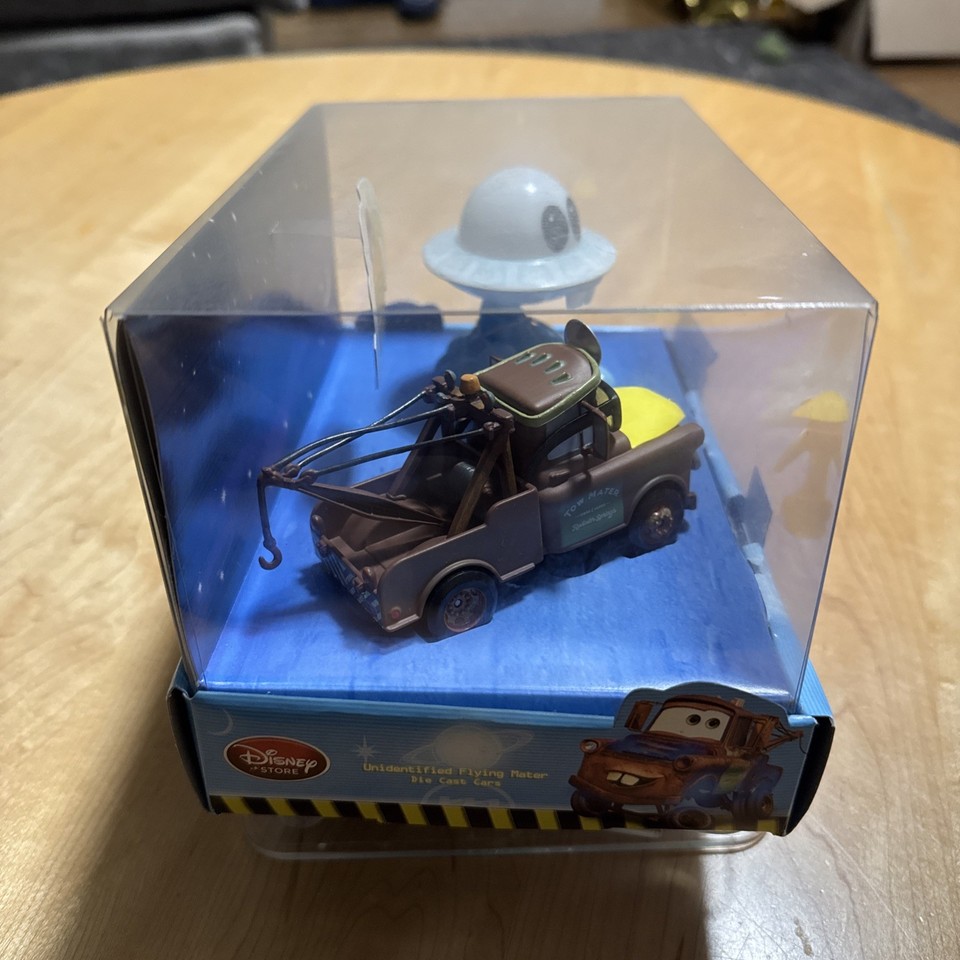 Disney Pixar Cars Disney Store Cars Toons UFM Unidentified Flying Mater ...