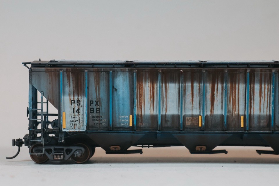 CDH HO Scale Custom Weathered Lot Proto 2K PSPX 3 Bay Covered Hopper ...