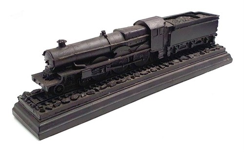 Classique 28cm Long Static Coal Model - 5080 Defiant Locomotive ...