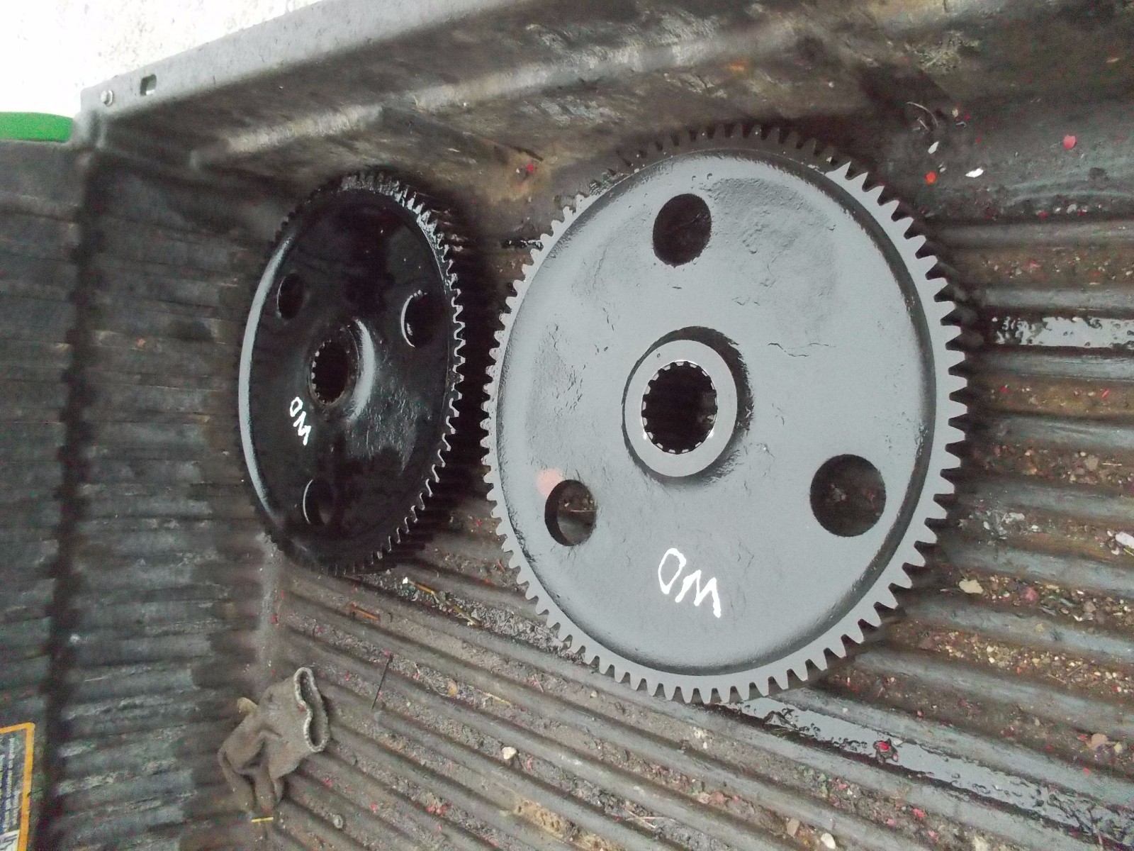 Allis Chalmers WD WD45 45 main rear transmission drive axle AC bowl ...