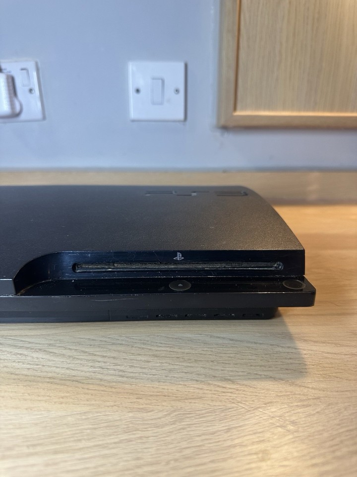 Sony PlayStation 3 Slim CECH-3003A Console - Black - 160GB - Tested ...