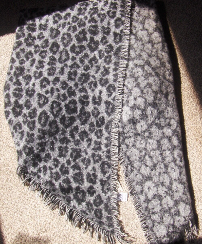 NWT Large Maurice’s Gray Cheetah Print Scarf, Frayed Edge 100"x23 ...