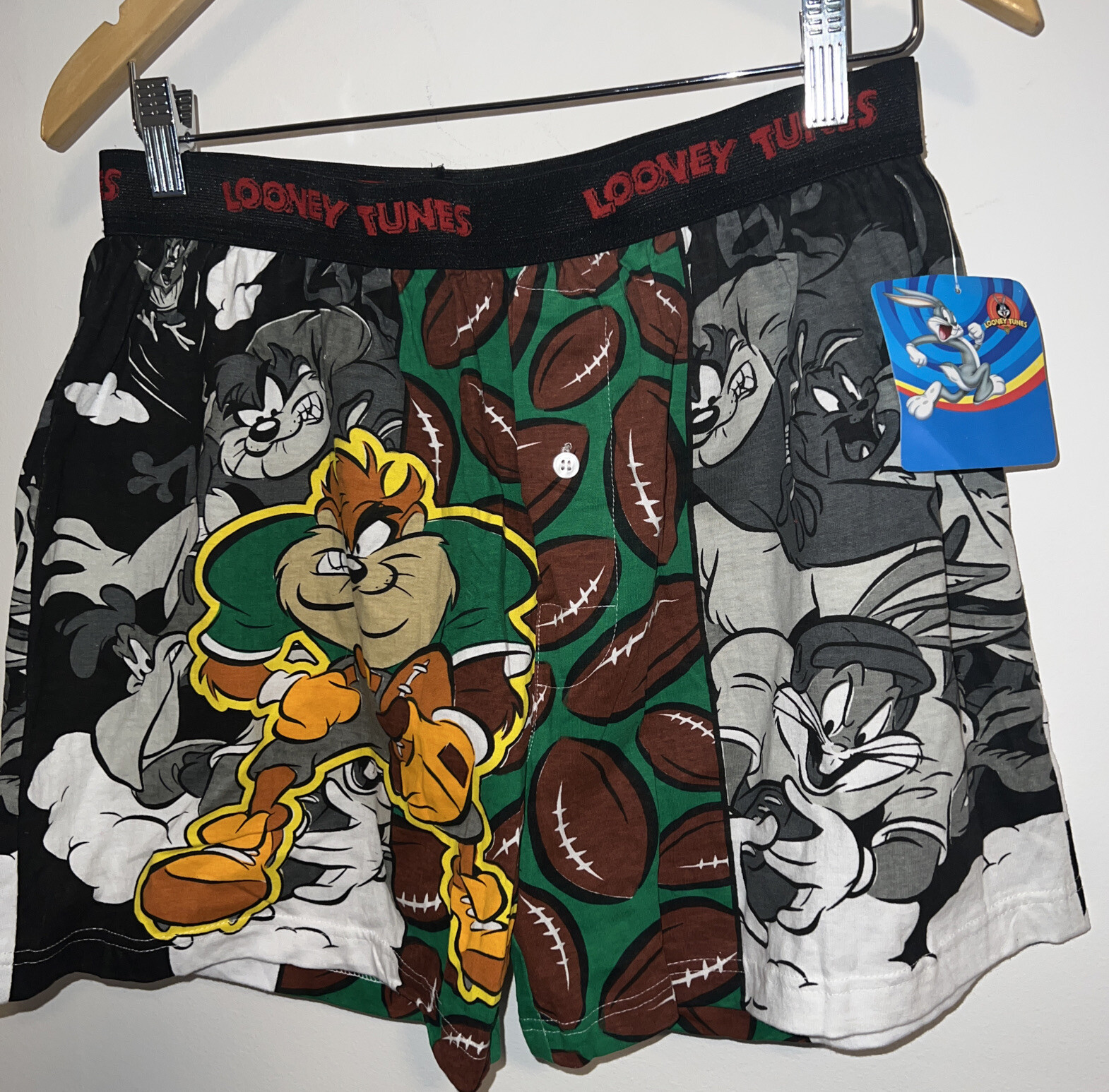 RARE Vintage 90s Looney Tunes Boxers Football Theme T… - Gem