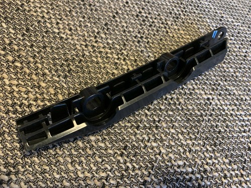 Original Mercedes GLK X204 Guide Holder Bumper Rear Right A2048851063 ...