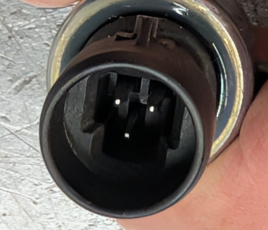 3534029C1 International Genuine Bendix K164736 PS-60 Air Pressure ...