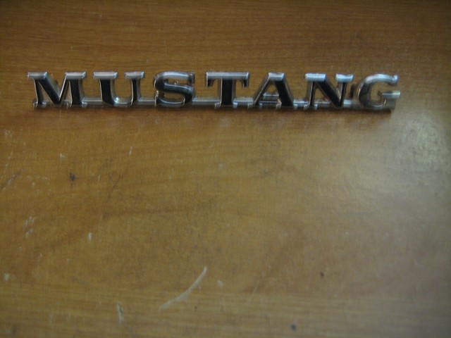 1965 FORD MUSTANG FENDER EMBLEM NICE 1213 for sale online | eBay