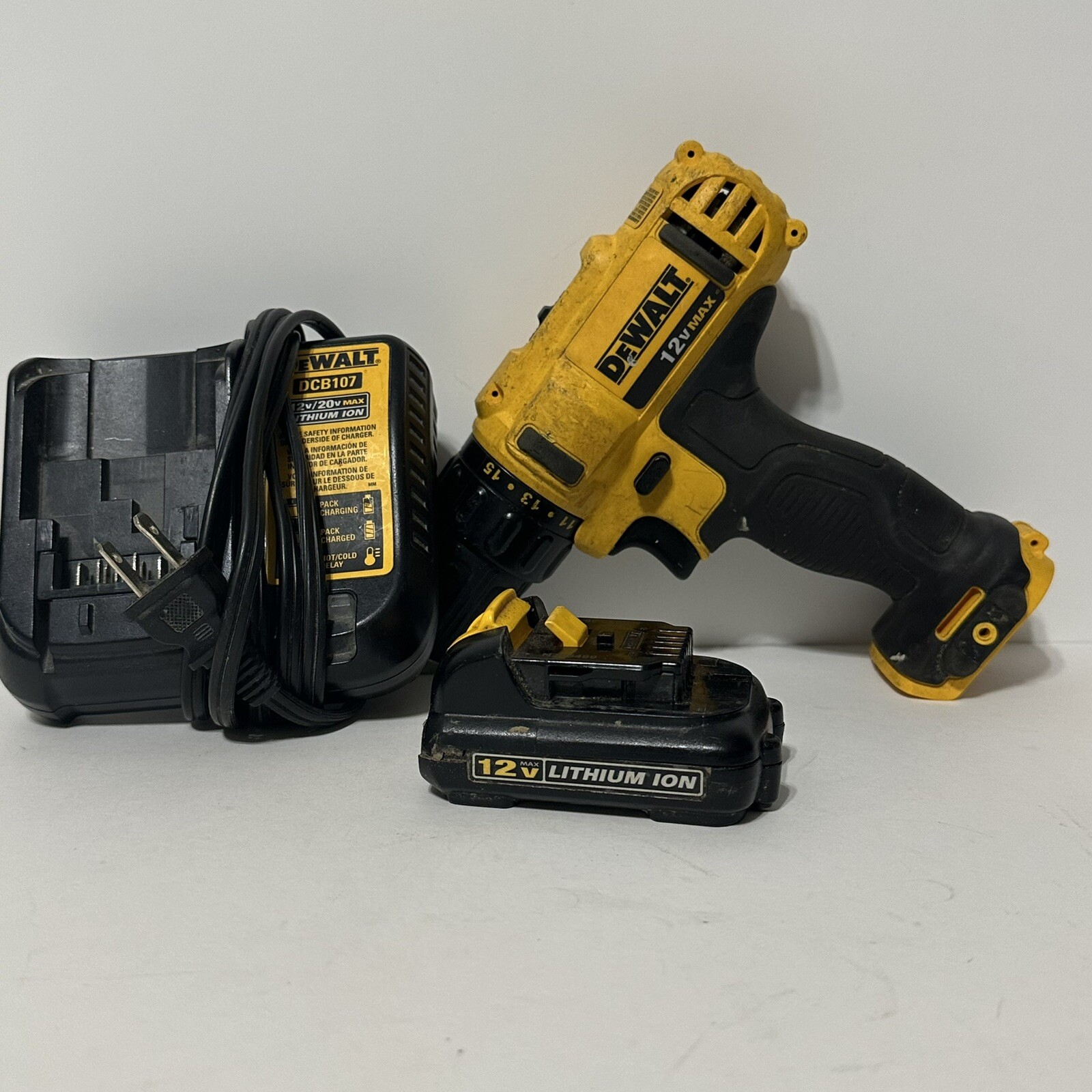 DEWALT DCD710 12V MAX 3/8" Cordless Drill/Driver w/ DCB120 Battery And ...